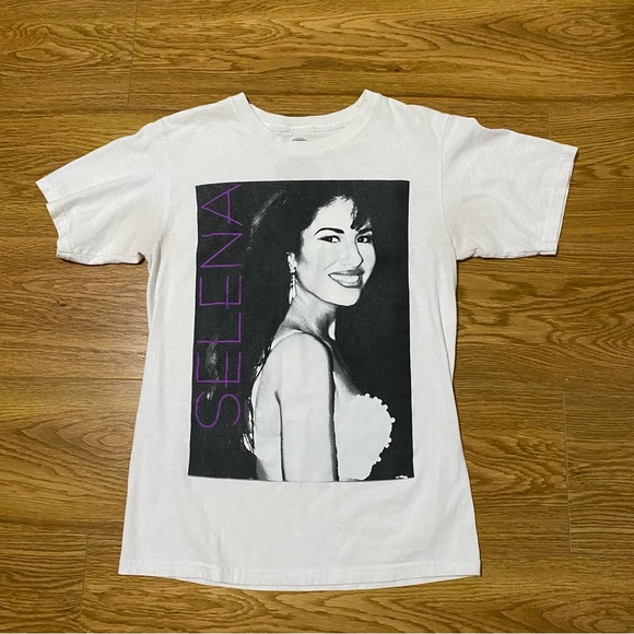 selena Quintanilla | Shirts | Selena Quintanilla Official Merch Graphic ...